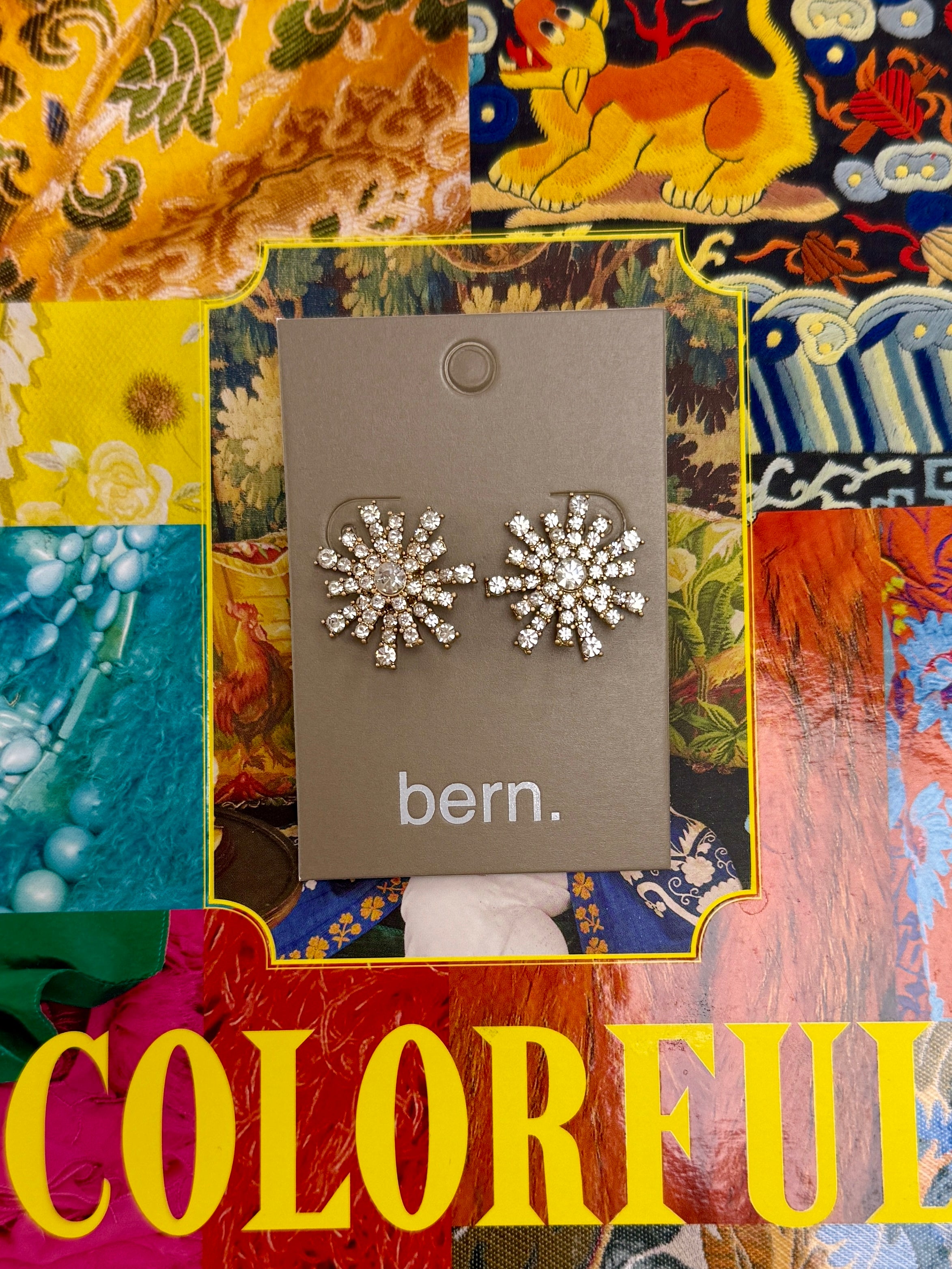 Holiday Burst Stud – Tulip